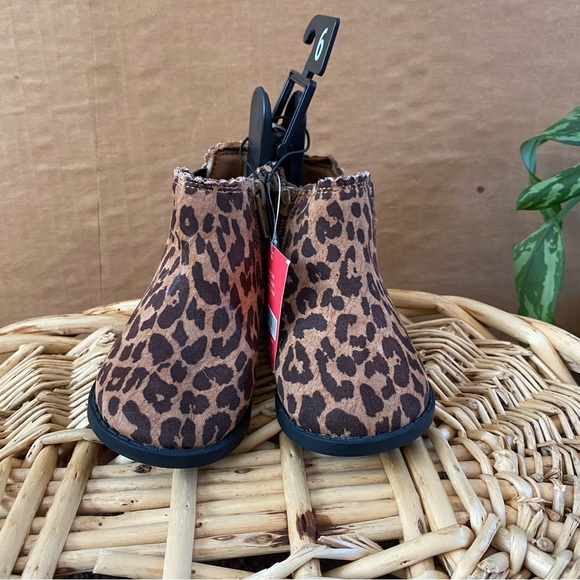 Garanimals | Shoes | Nwt Garanimals Girls Leopard Print Ankle Boots ...